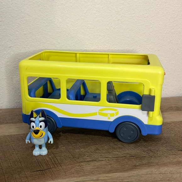 Bluey | Toys | Bluey Bus | Poshmark